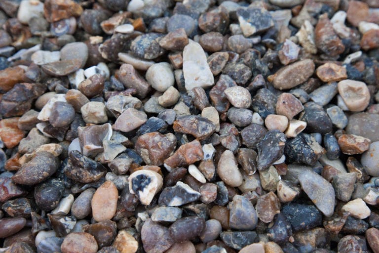 Loose Aggregates 20mm Shingle 20Tonne Load (PRICE ON APPLICATION) - Kent BM